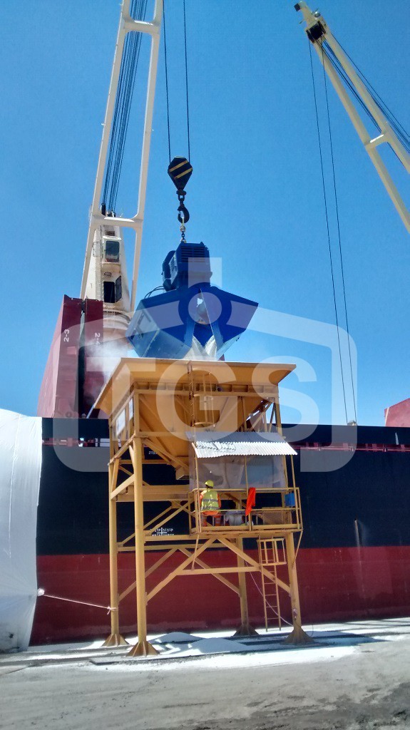 Diesel Hydraulic Clamshell Grabs | The Grab Specialist B.V.